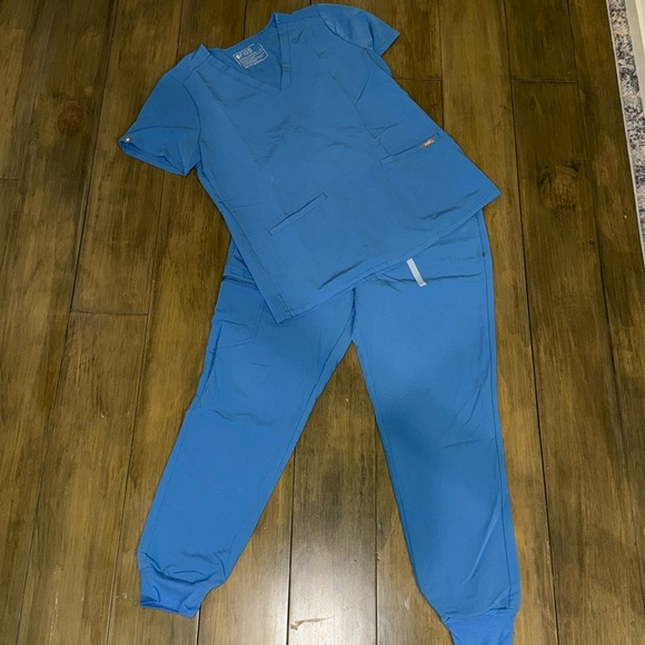 Figs | Other | Figs Medium Womans Scrubs Technical Collection In Blue ...